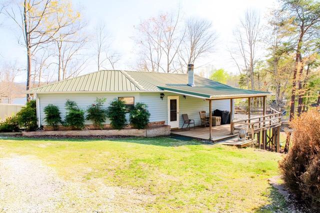 1614 Wood Ridge Rd, Dandridge, TN 37725 | MLS# 707026 | 25 Photos - Movoto