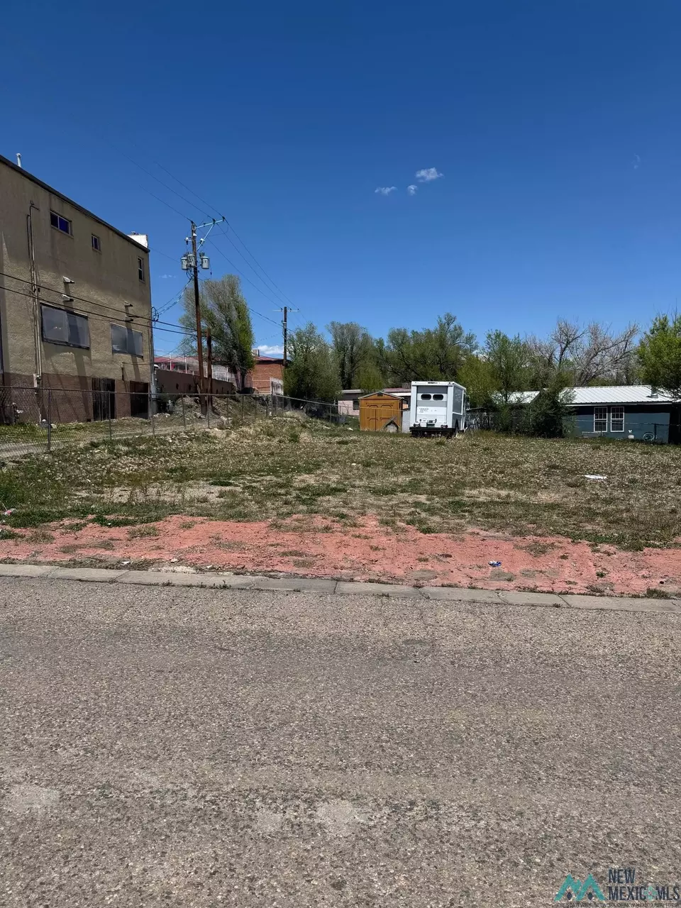 Garfield, Las Vegas, NM 87701 | MLS# 20252685 | 3 Photos - Movoto