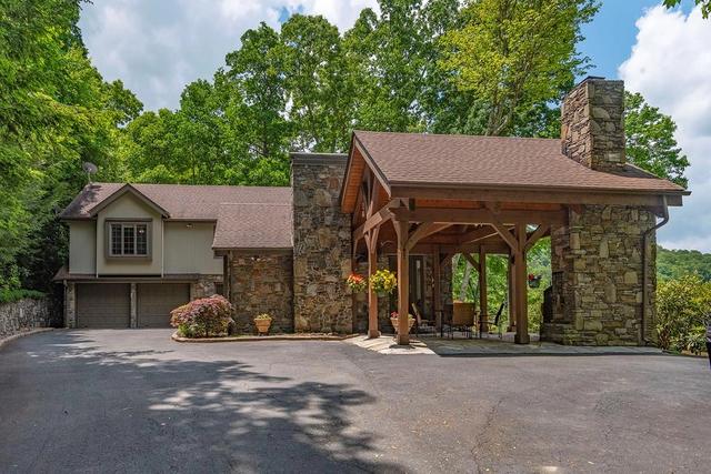 260 Big Bear Rd, Waynesville, NC 28786 | 38 Photos - Movoto