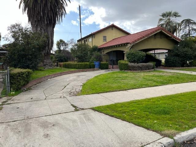1227 Collins Ave, Fresno, CA 93706 | 12 Photos | MLS #591756 - Movoto