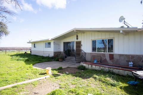13250 Road 184, Porterville, CA 93257 | 19 Photos | MLS #592172 - Movoto