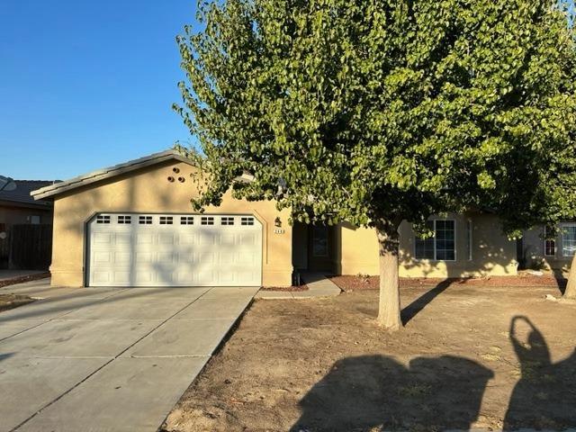 240 Walker Ln, Coalinga, CA 93210 | 40 Photos - Movoto