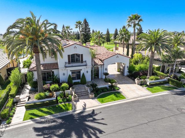 1831 E Clubhouse Dr, Fresno, CA 93730 - Movoto