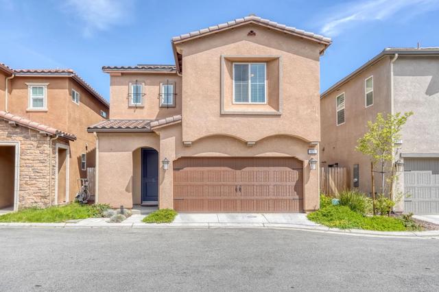 933 Winchell Way W, Madera, CA 93636 | MLS# 628659 | 29 Photos - Movoto