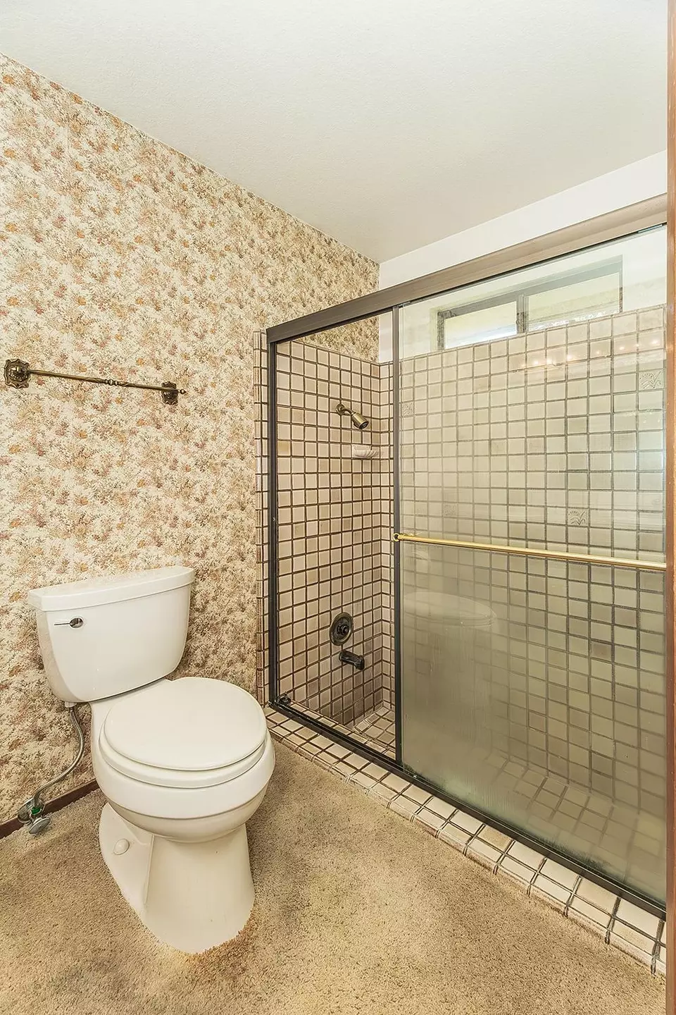 8189 N Angus St, Fresno, CA 93720 | MLS# 633818 | 42 Photos - Movoto