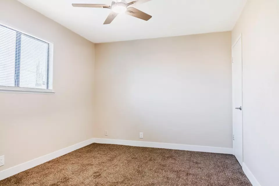 12644 W H, Biola, CA 93606 | MLS# 643398 | 29 Photos - Movoto