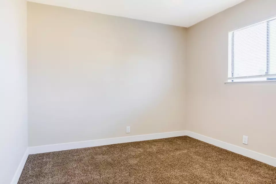 12644 W H, Biola, CA 93606 | MLS# 643398 | 29 Photos - Movoto