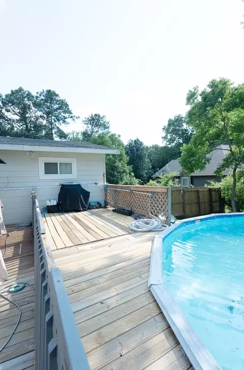 616 Vann Rd, Smiths Station, AL 36877 | MLS# 180825 | 46 Photos - Movoto