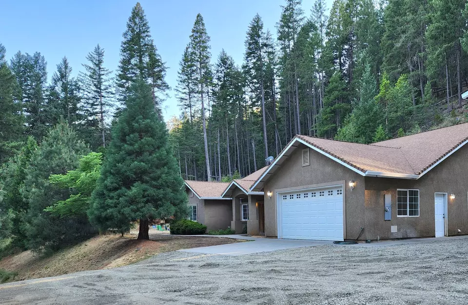 370 Roundy Rd, Weaverville, CA 96093 | 30 Photos - Movoto
