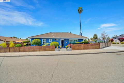 22109 Betlen Way, Castro Valley, CA 94546 | 24 Photos | MLS #41027392 ...