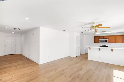 2850 Hayden Brook Dr, Stockton, CA 95212 | 45 Photos - Movoto