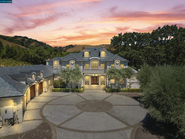 5360 Stonehurst Dr, Martinez, CA 94553 | 51 Photos - Movoto