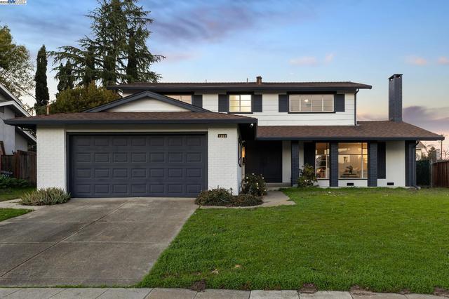 7307 Kolb Pl, Dublin, CA 94568 | 57 Photos - Movoto