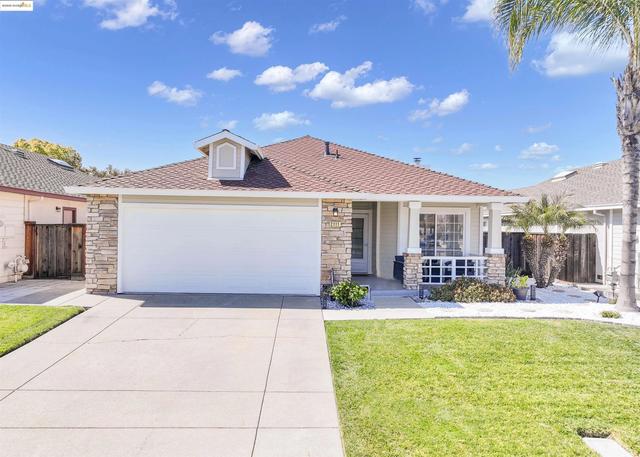 2111 Homecoming Way, Brentwood, CA 94513 | 33 Photos - Movoto