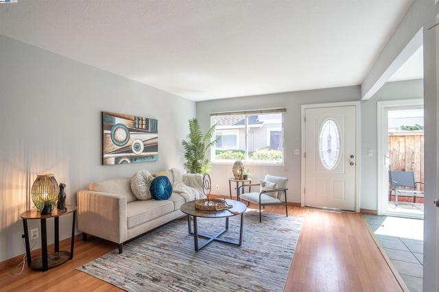 325 San Miguel Ct #2, Milpitas, CA 95035 | MLS# 41093979 | 27 Photos ...