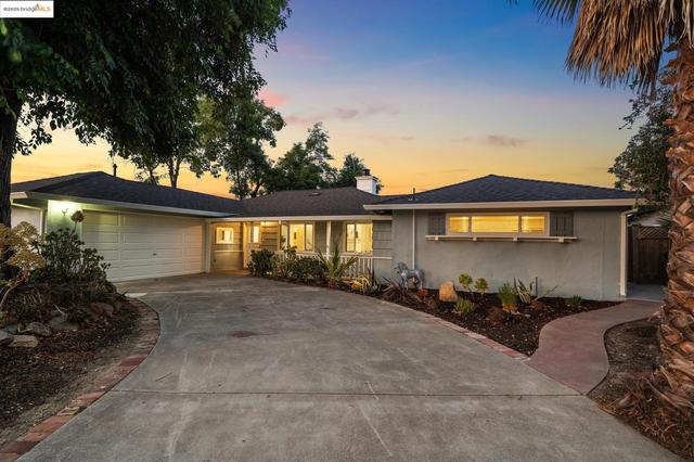1555 Terry Way, Pleasant Hill, CA 94523 | MLS# 41101675 | 52 Photos ...