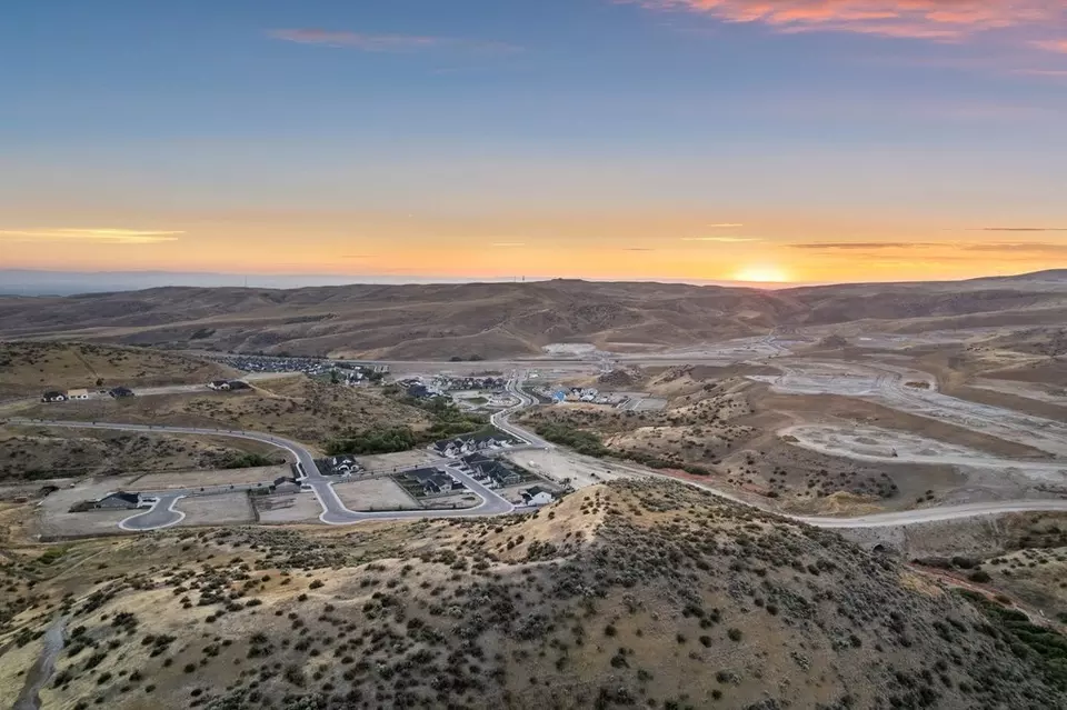 6606 N Good Dr, Eagle, ID 83714 | MLS# 17e19e8920904cb6 | 18 Photos ...