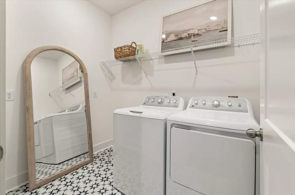 4831 Tuscany Ct, Moseley, VA 23120 | MLS# 4aeac0a84e887f1f | 74 Photos ...