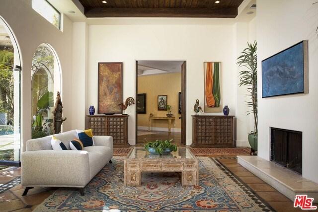 1571 Tower Grove Dr, Beverly Hills, CA 90210 | 16 Photos | MLS ...