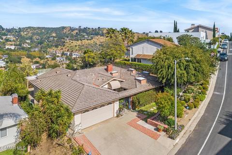 2514 Apollo Dr, Los Angeles, CA 90046 | 47 Photos | MLS #223001578 - Movoto