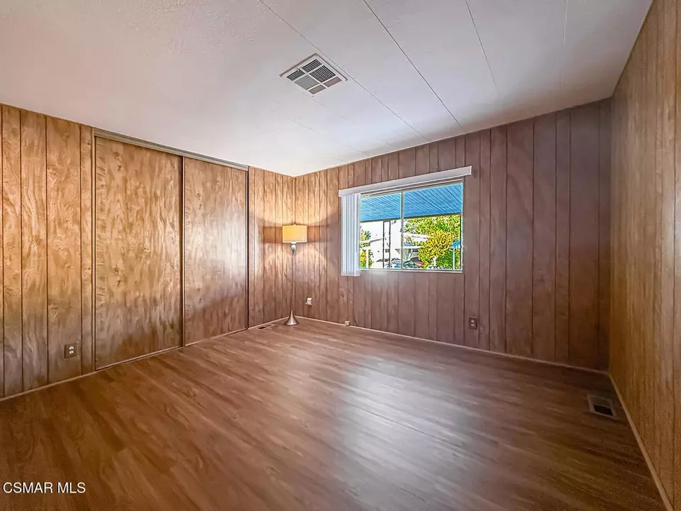 6840 Katherine St #109, Simi Valley, CA 93063 | MLS# 225005427 | 29 ...