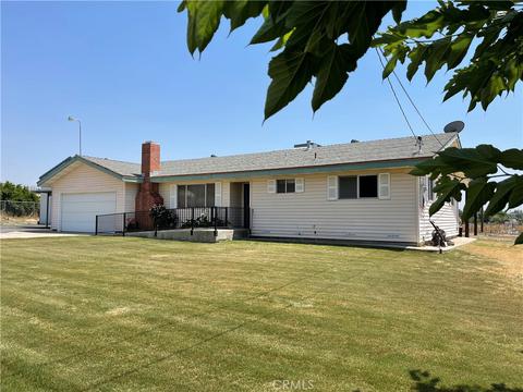 679 E Mulberry, Porterville, CA 93257 | 29 Photos | MLS #AR23091901 ...