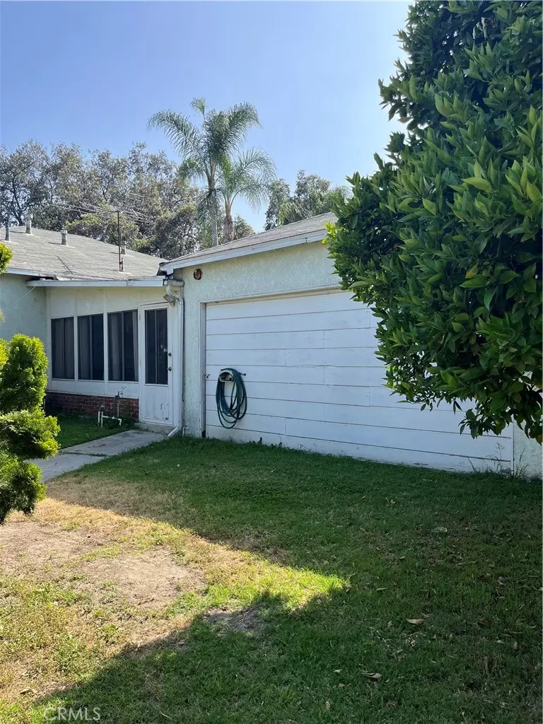 6243 Warwood Rd, Lakewood, CA 90713 | 4 Photos - Movoto