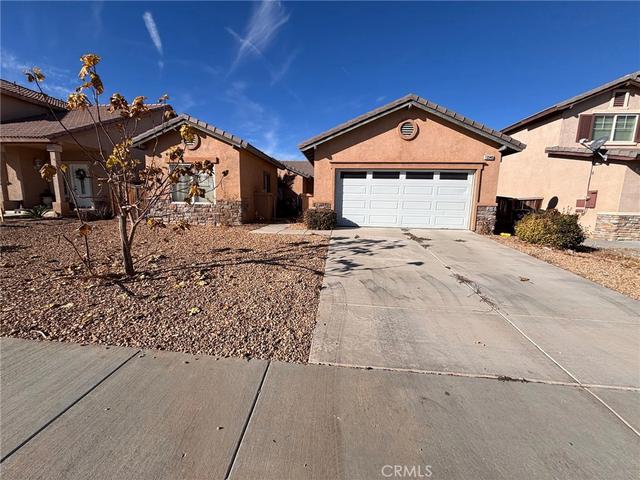 13540 Cobalt Rd, Victorville, CA 92392 | 2 Photos - Movoto