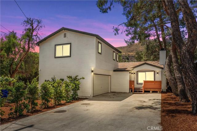 31202 Delwood St, Castaic, CA 91384 | 45 Photos - Movoto