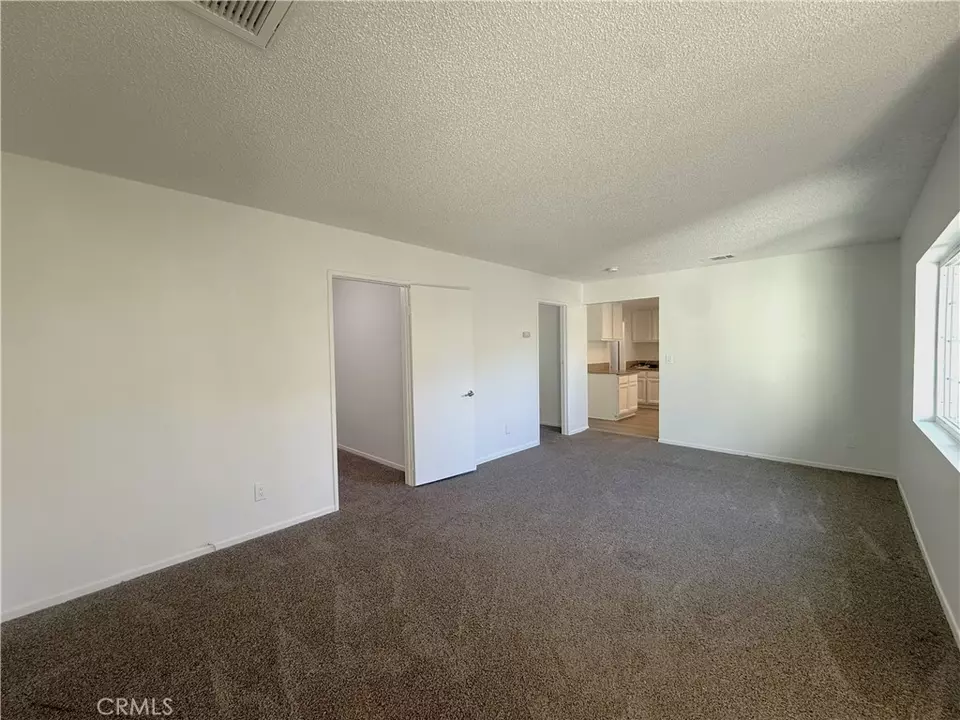 10358 Eldora Ave, Sunland, CA 91040 | MLS# CV25270947 | 17 Photos - Movoto