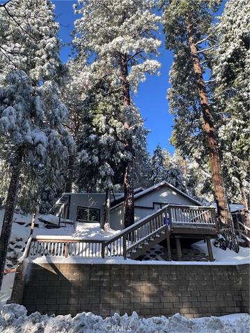 23817 Crest Forest Dr, Crestline, CA 92325 | MLS# DW25068460 | 25 ...