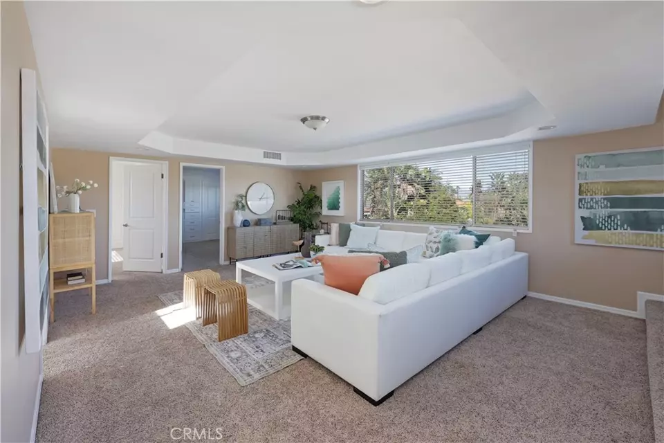 9844 Pangborn, Downey, CA 90240 | MLS# DW26001964 | 47 Photos - Movoto