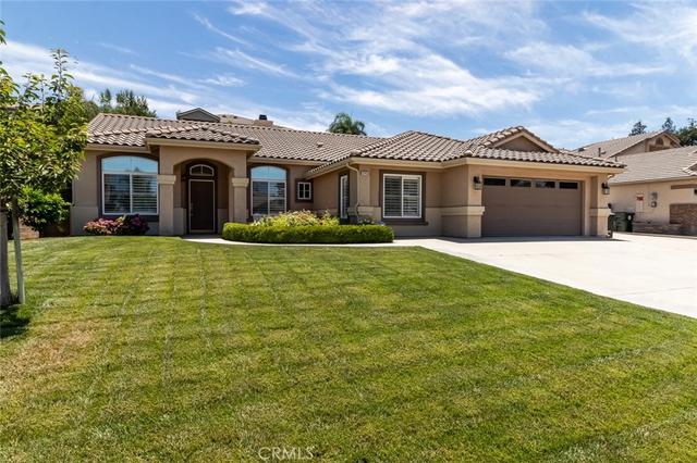 13453 Mesa Crest Dr, Yucaipa, CA 92399 | 31 Photos - Movoto