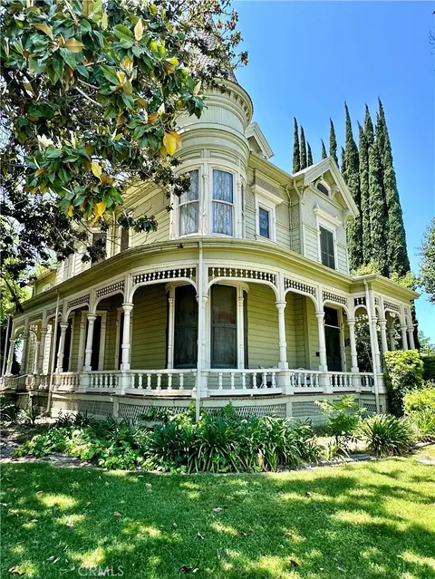 2341 P St, Merced, CA 95340 | 3 Photos - Movoto