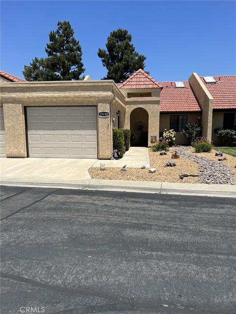 19190 Elm Dr, Apple Valley, CA 92308 | 23 Photos - Movoto