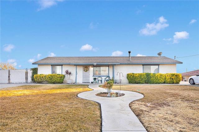 17775 Hackberry St, Hesperia, CA 92345 | MLS #HD25020337 | 35 Photos ...