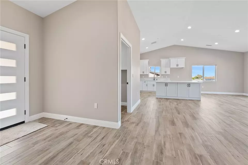 9503 San Pablo Ave, Hesperia, CA 92345 | MLS# HD25233481 | 38 Photos ...