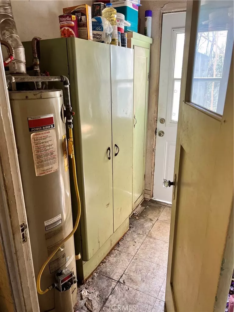 6109 Falcon Ave, Long Beach, CA 90805 | 3 Photos - Movoto