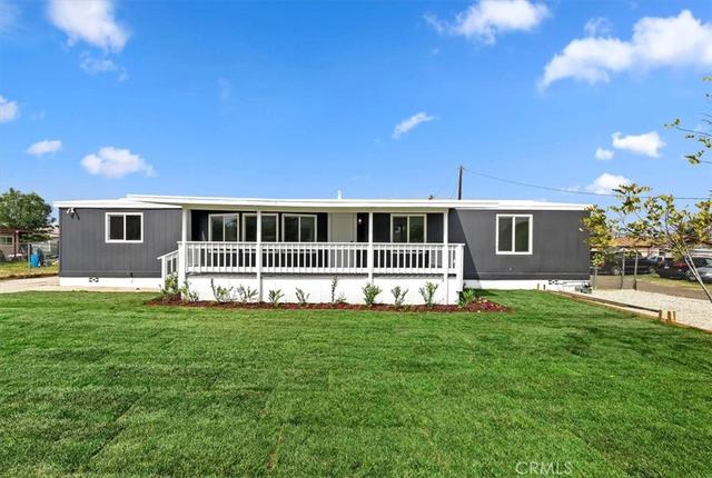 5145 Poinsetta Pl, Jurupa Valley, CA 92509 | MLS# IG25097484 | 31 ...