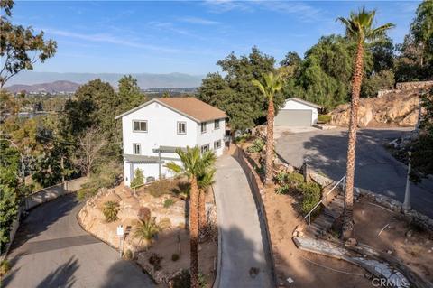 1758 Karley Way, Riverside, CA 92501 | 17 Photos | MLS #SR22057687 - Movoto