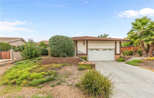 23955 Continental Dr, Canyon Lake, CA 92587 | 33 Photos - Movoto