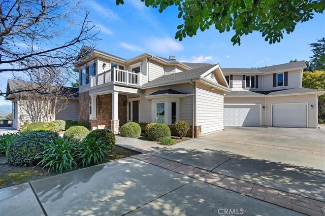 5606 Royal Ridge Ct, Riverside, CA 92506 | 70 Photos - Movoto