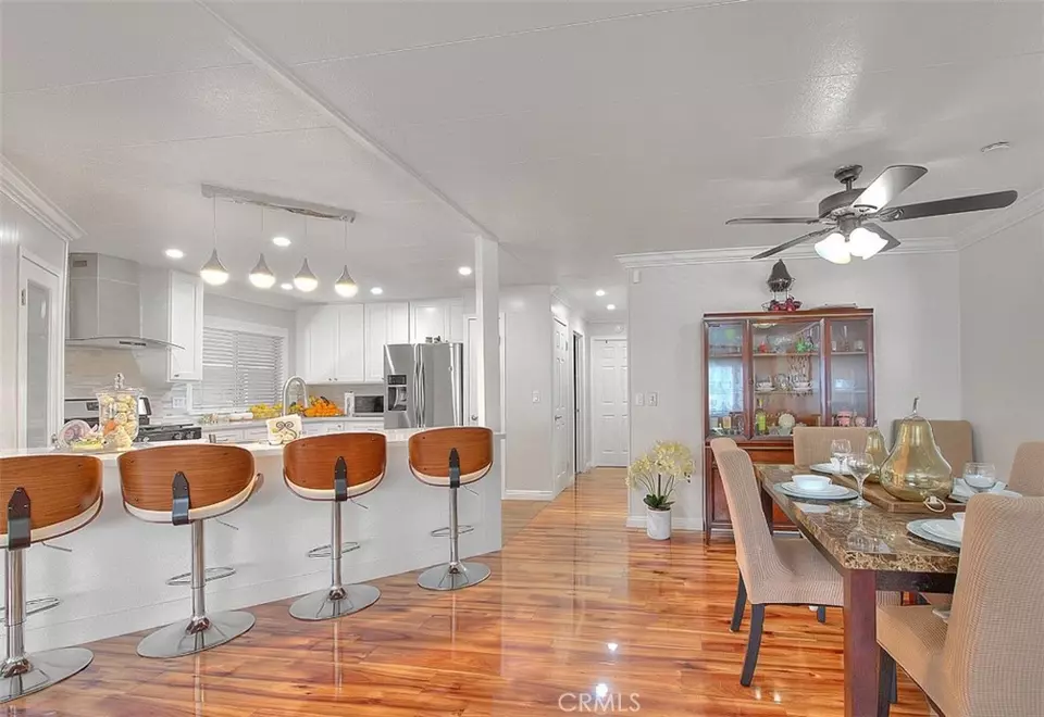 2 Round Table Dr, Riverside, CA 92507 | 33 Photos - Movoto