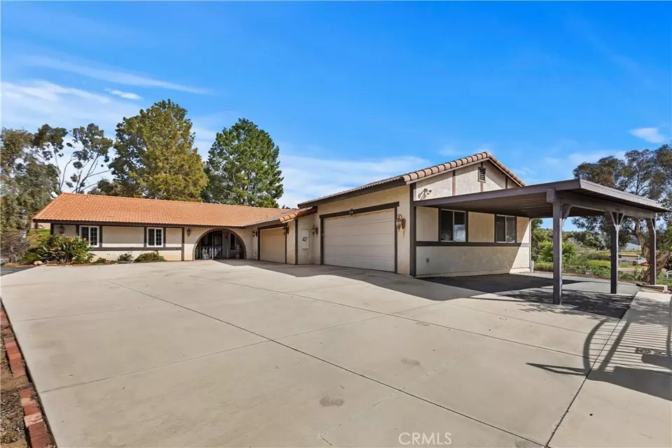 26790 Ironwood Ave, Moreno Valley, CA 92555 | 34 Photos - Movoto