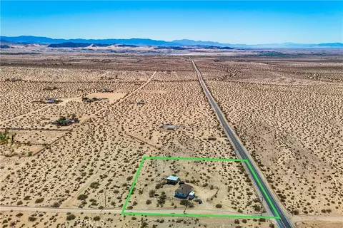 69924 Pole Line Rd, Twentynine Palms, CA 92277 | 40 Photos - Movoto