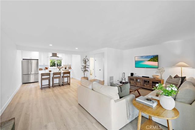 1570 Via Capri #8, Laguna Beach, CA 92651 | 28 Photos - Movoto