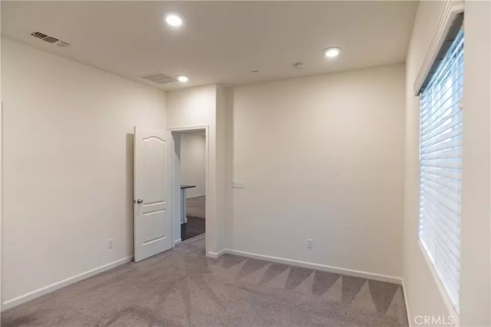 635 Pegasus Dr, Merced, CA 95348 | MLS# MC25149734 | 26 Photos - Movoto