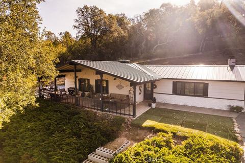 4933 Whitmore Dr, Mariposa, CA 95338 | 21 Photos | MLS #MP22204721 - Movoto