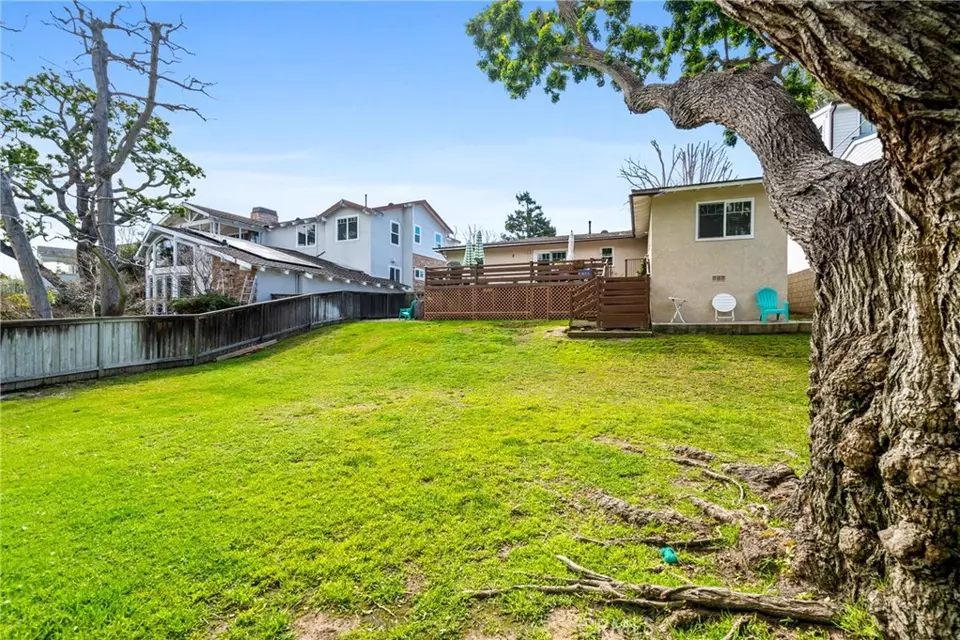 629 Saint James Rd, Newport Beach, CA 92663 | 20 Photos - Movoto