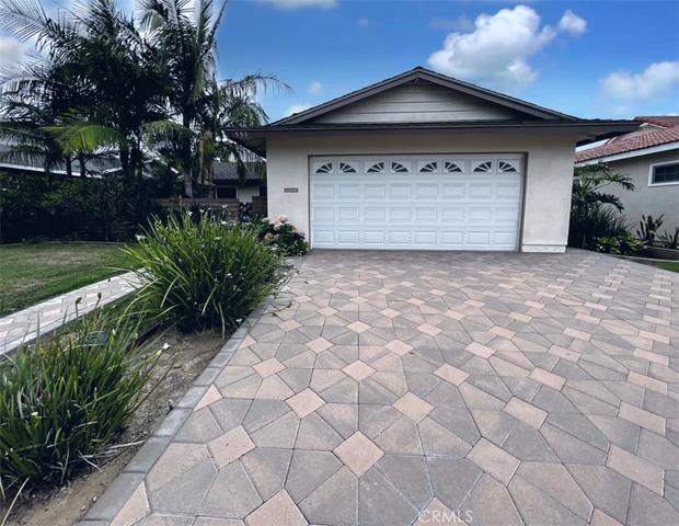 555 Traverse Dr, Costa Mesa, CA 92626 | 50 Photos - Movoto